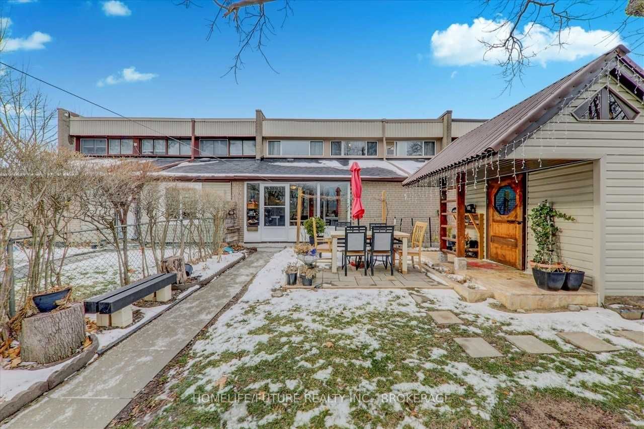 61 - 59 Driftwood Ave, North York | Sold, W5918057 | Condos.ca