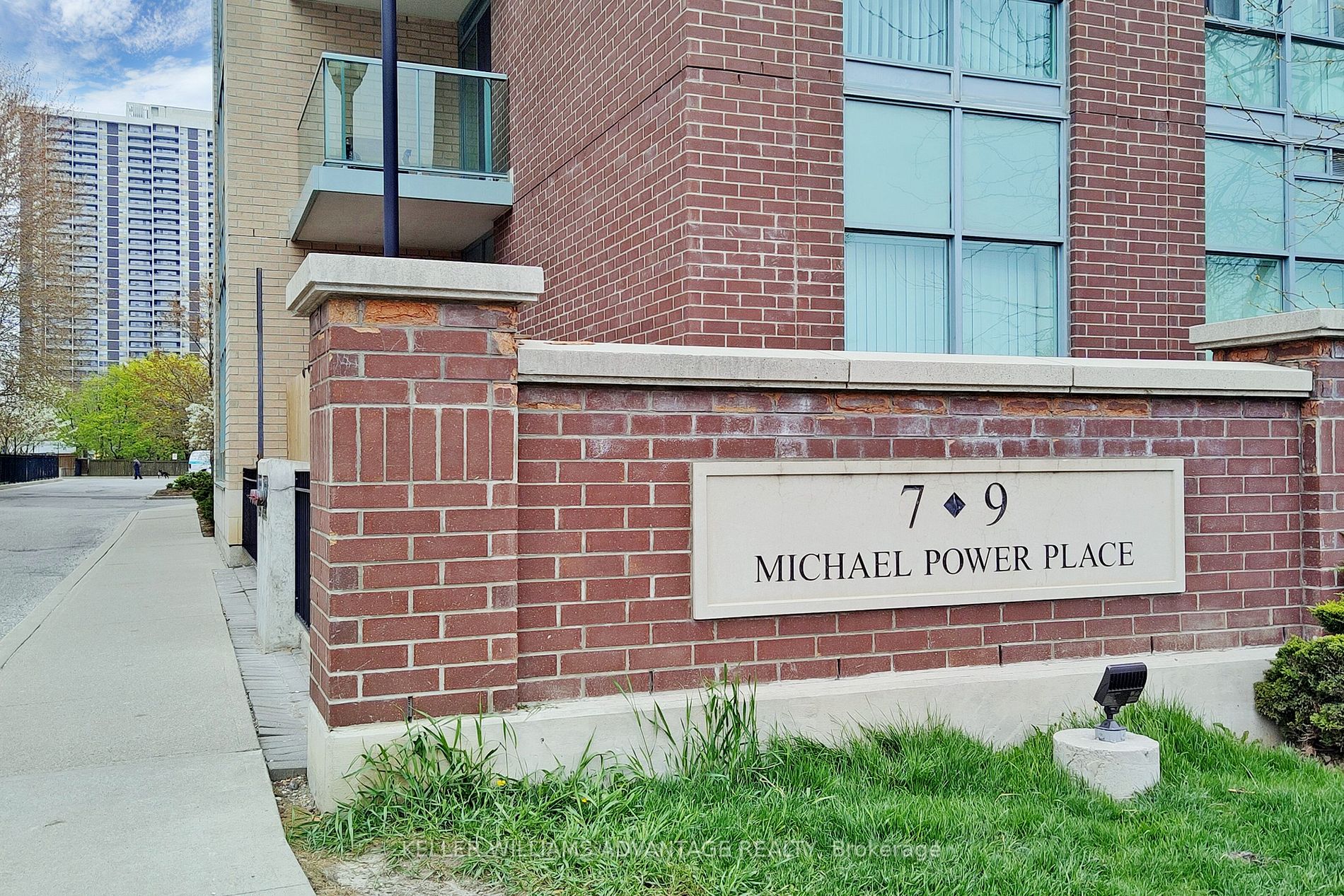 407 - 7 Michael Power Pl, Etobicoke | Sold, W5921932 | Condos.ca