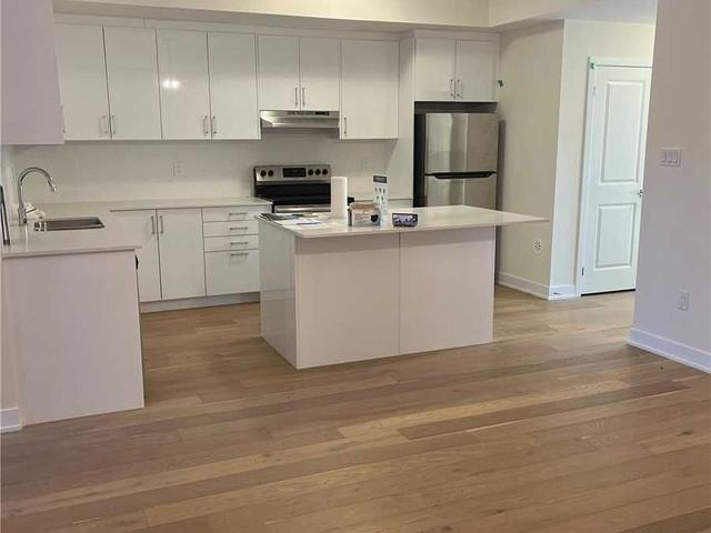 6 - 39 John Perkins Bull Dr W, North York | Leased, W5954640 | Condos.ca