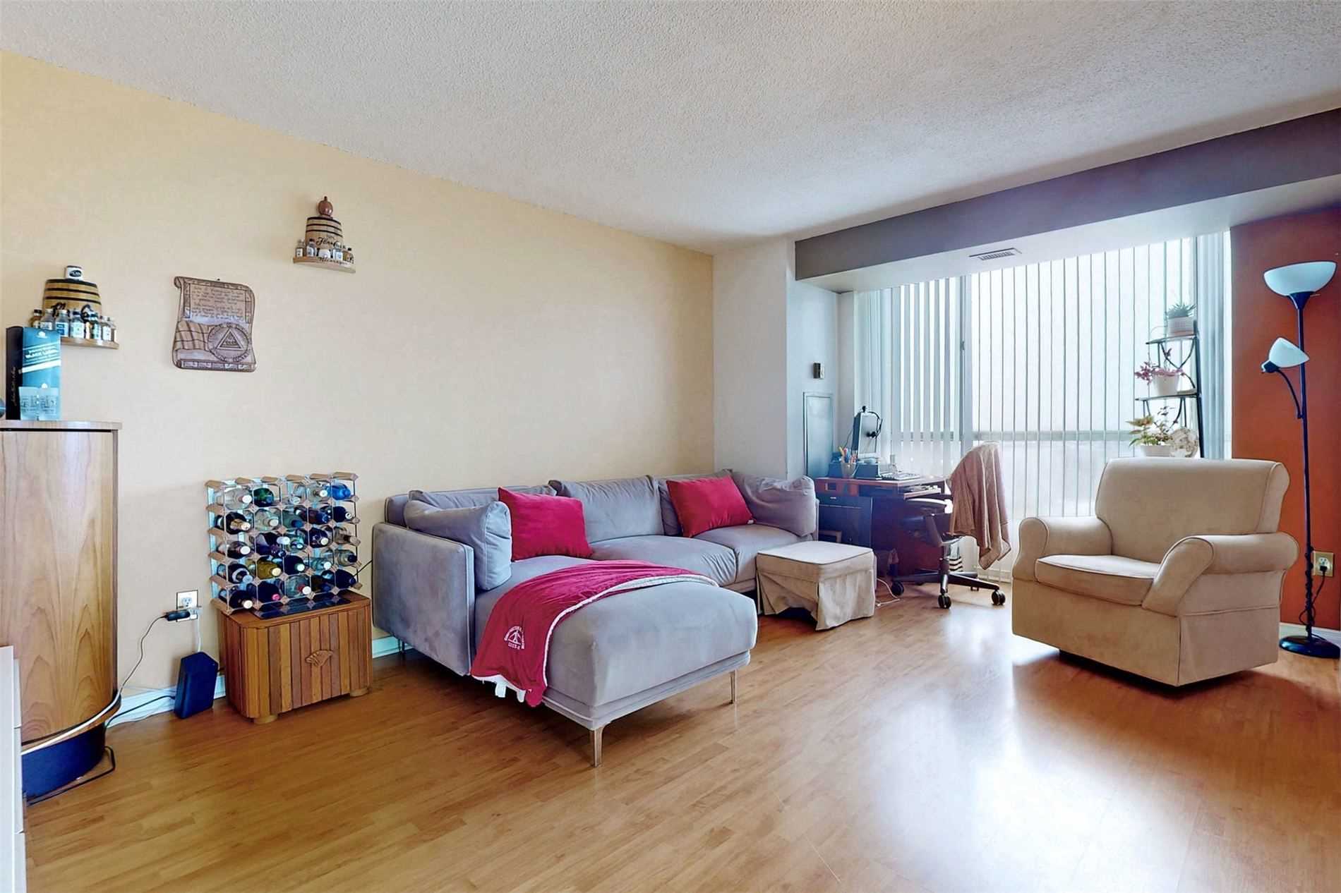 1404 - 3077 Weston Rd, | Sold, W5962039 | Condos.ca