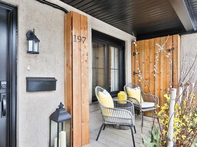 197 Maria St, Toronto | Sold, W5978909 | Condos.ca