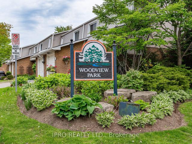 457 Woodview Rd, Burlington, ON | Condos.ca