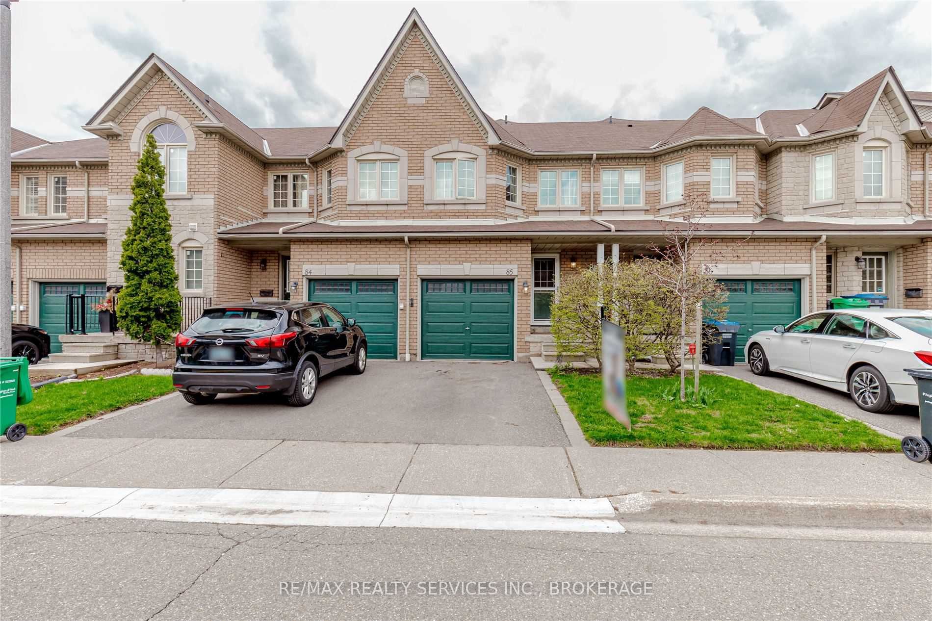 85 - 455 Apache Crt, Mississauga | Sold, W6051113 | Condos.ca