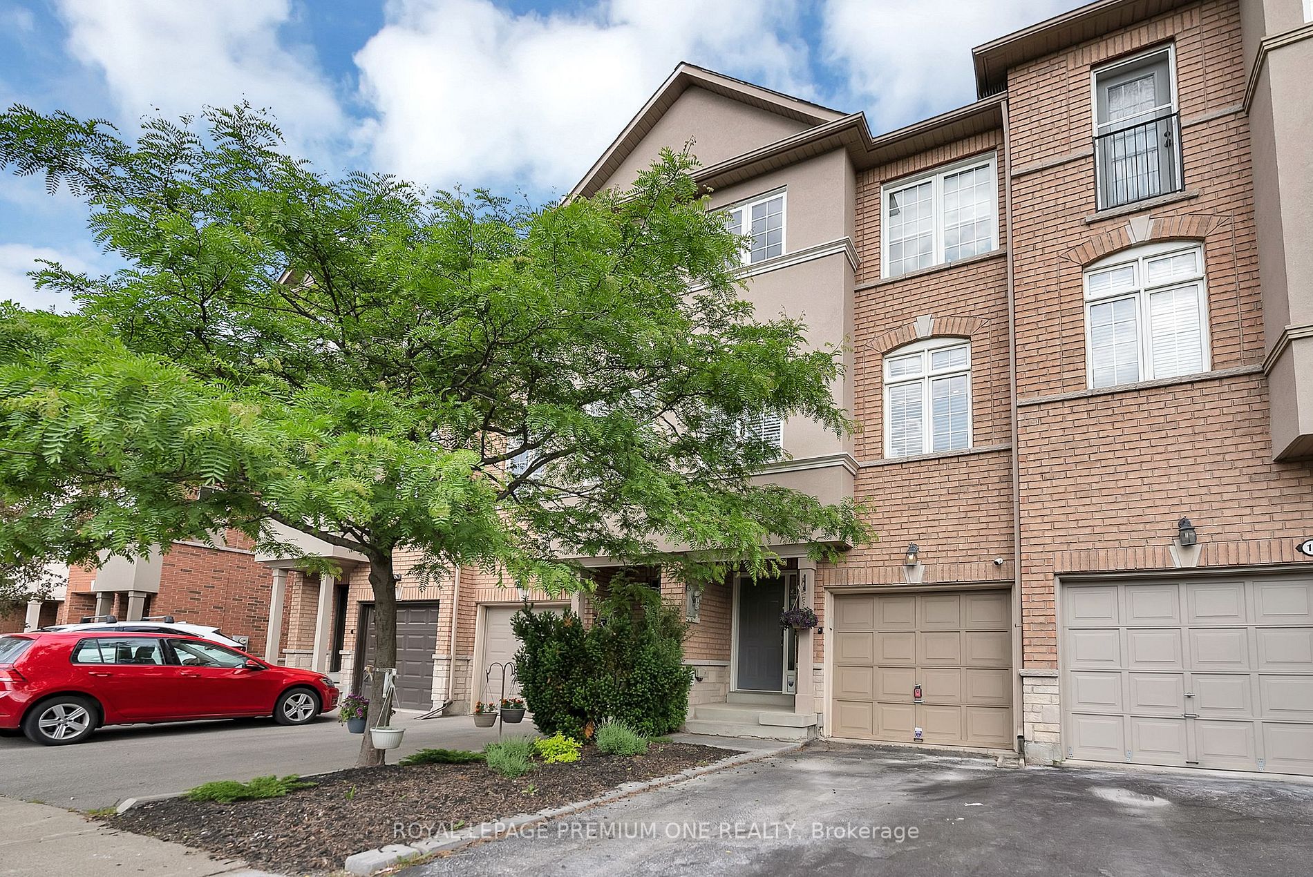 19 - 4222 Dixie Rd, Mississauga | Sold, W6092120 | Condos.ca