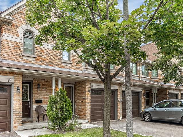 94 - 455 Apache Crt, Mississauga | Sold, W6108812 | Condos.ca