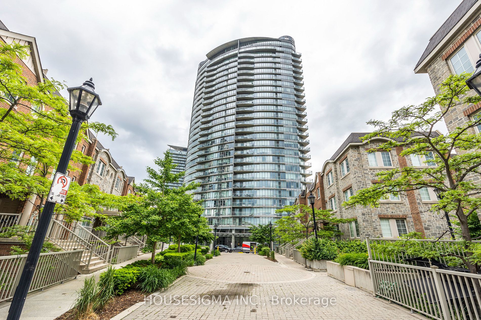 411 - 15 Windermere Ave W, Toronto | Terminated, W6155192 | Condos.ca