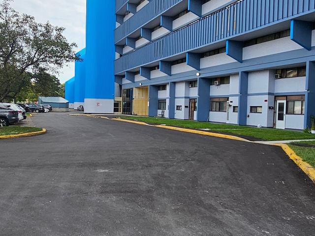 723 - 4645 Jane St N, North York | Sold, W6760292 | Condos.ca