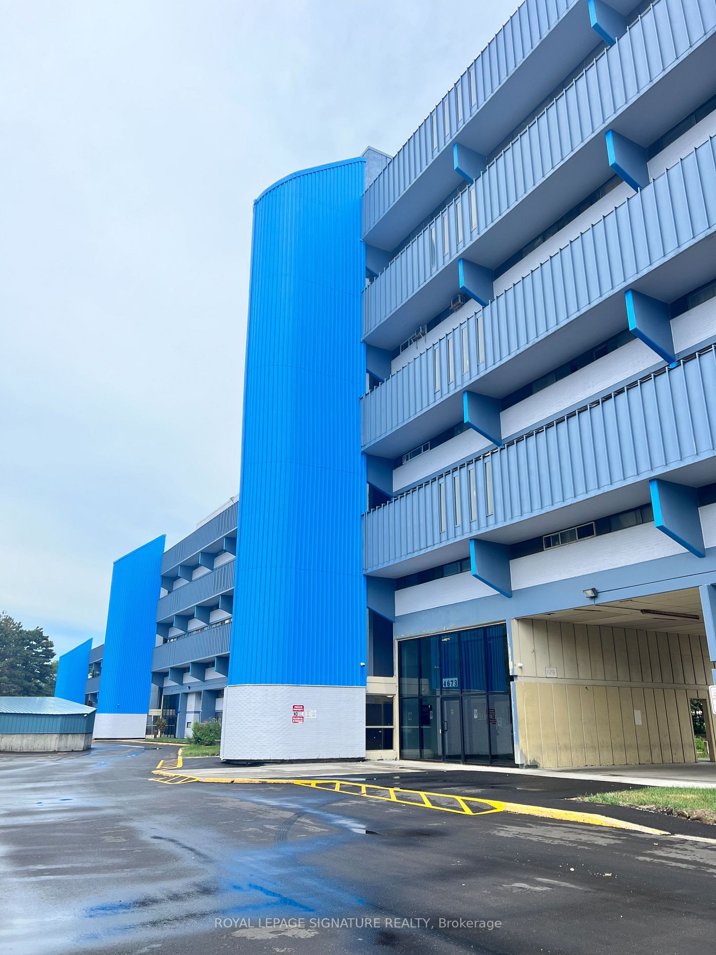 410 - 4673 Jane St, North York | Sold, W6781122 | Condos.ca