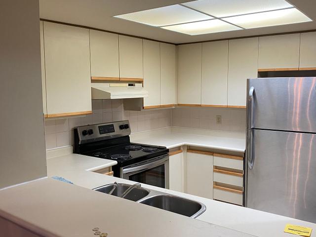 808 - 325 Webb Dr, Mississauga | Terminated, W6784102 | Condos.ca