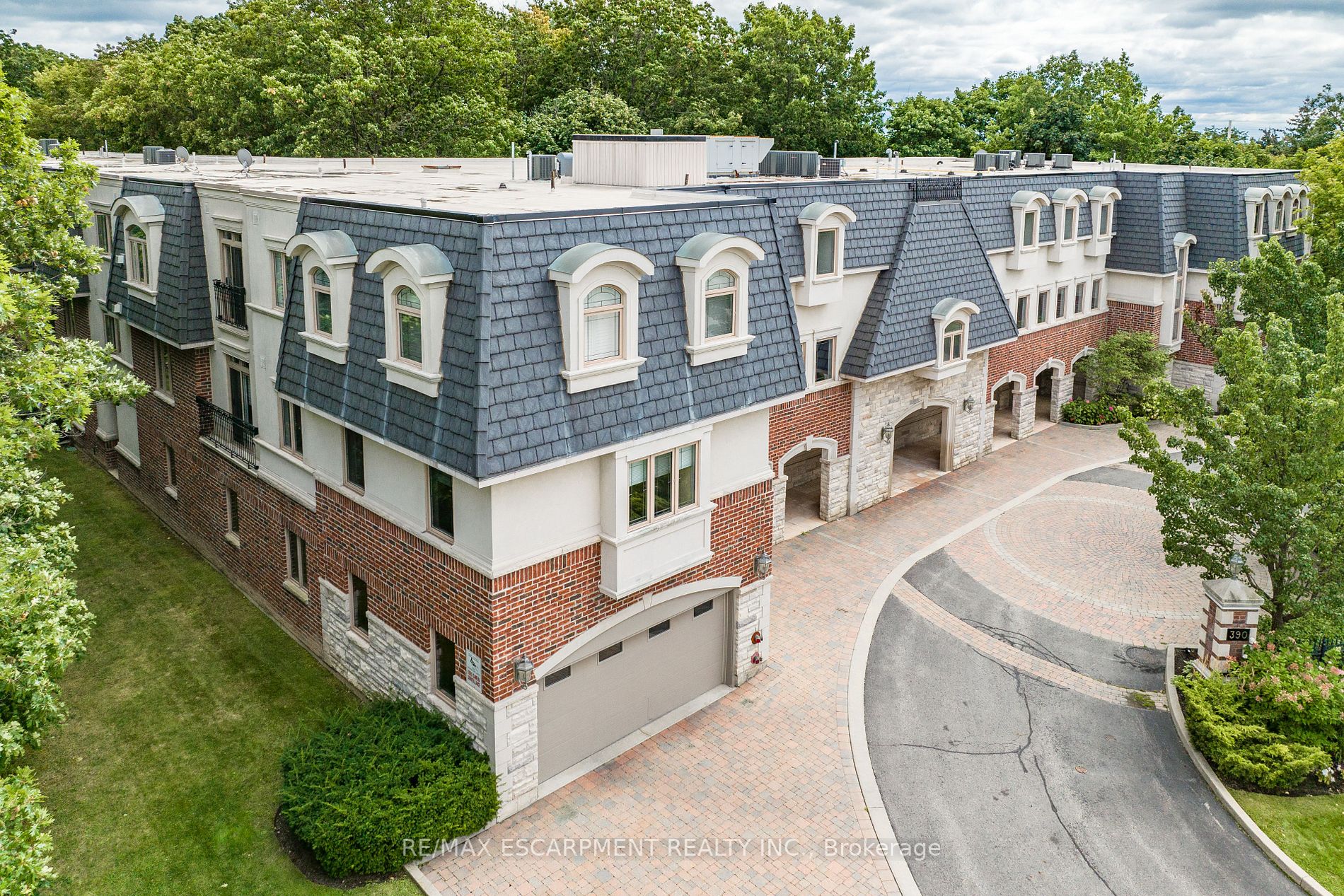 306 - 390 Upper Middle Rd E, Oakville | Expired, W6784252 | Condos.ca
