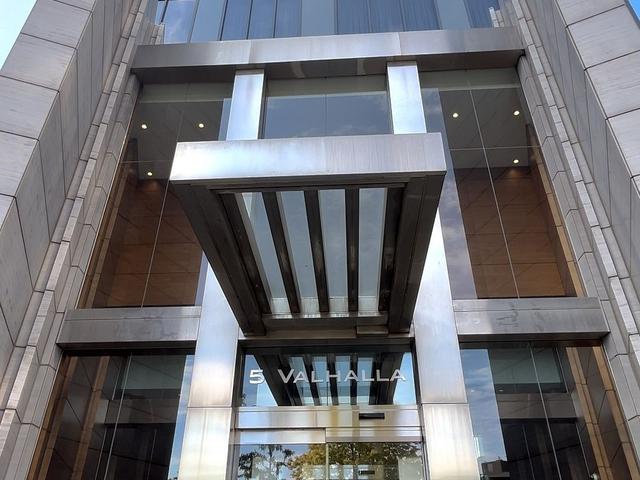 5 Valhalla Inn Rd | Thunderbird at One Valhalla Condos | 7 Condos for ...