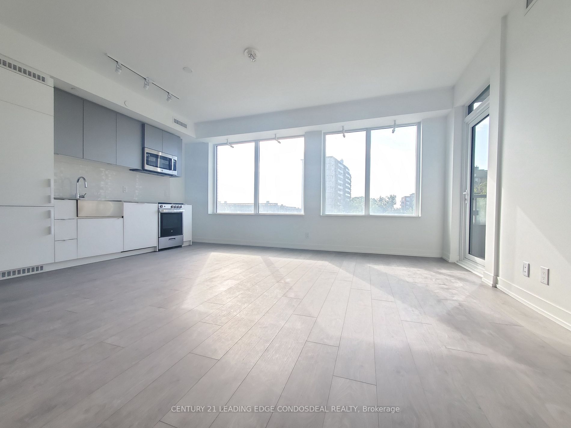 308 - 270 Dufferin St, Toronto | Terminated, W7043168 | Condos.ca