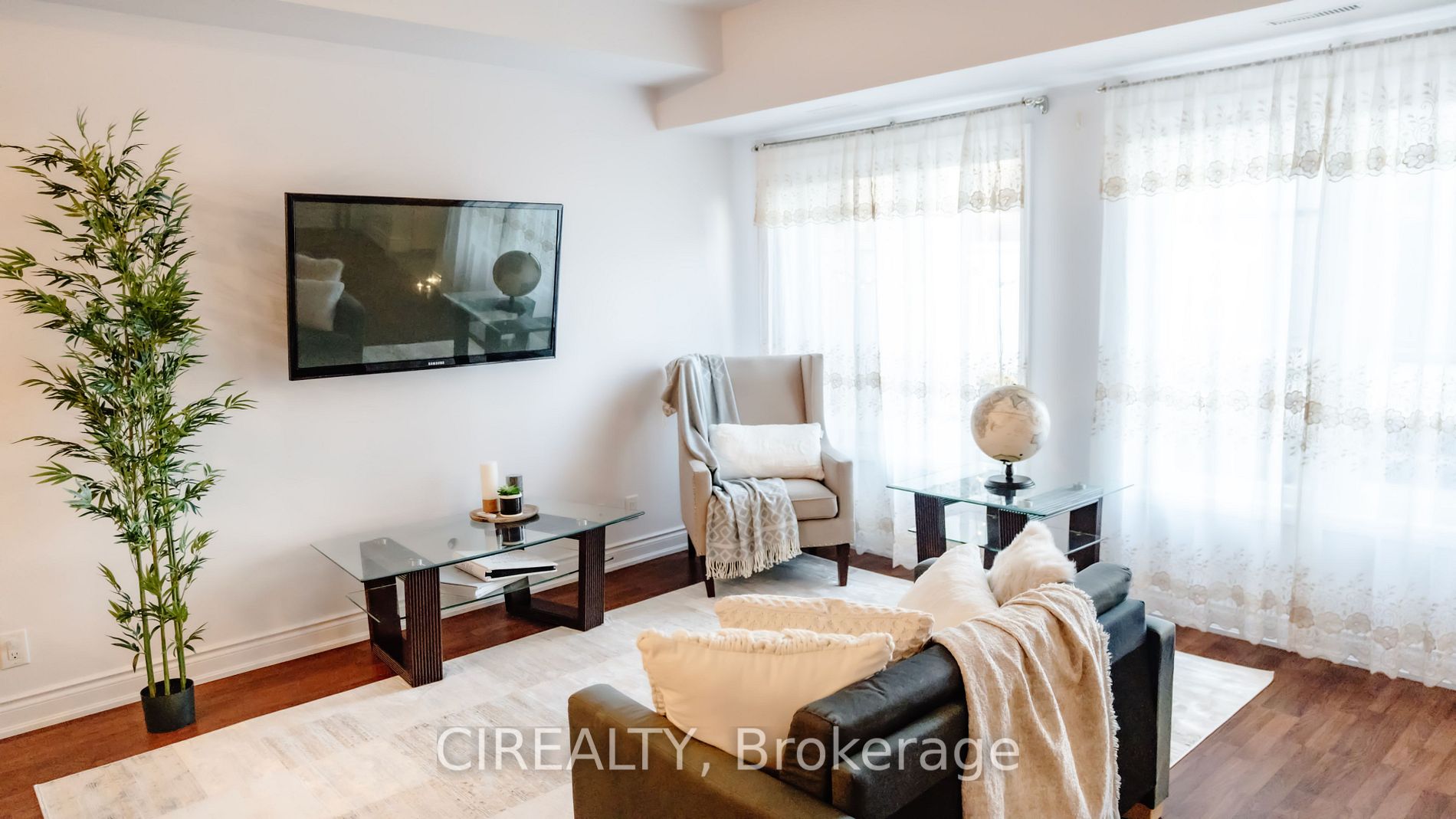 115 - 5 Richgrove Dr, Etobicoke | Sold, W7044458 | Condos.ca