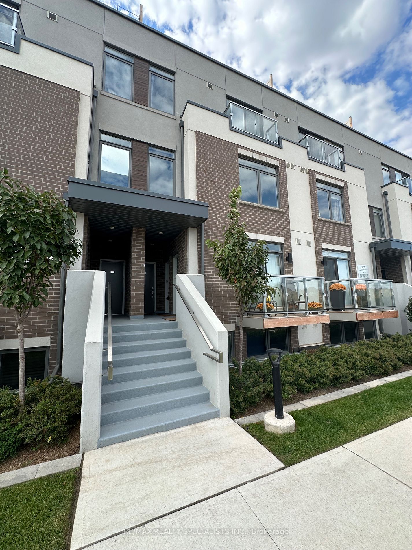 307 - 3058 Sixth Line, Oakville | Terminated, W7050284 | Condos.ca