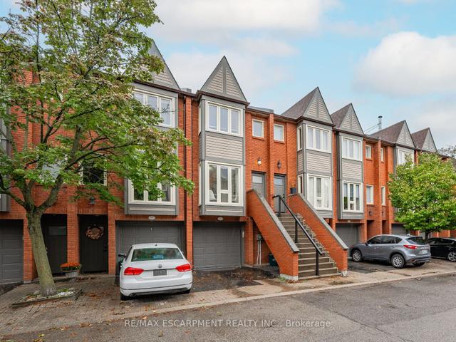 105 - 895 Maple Ave, Burlington | Sold, W7219372 | Condos.ca