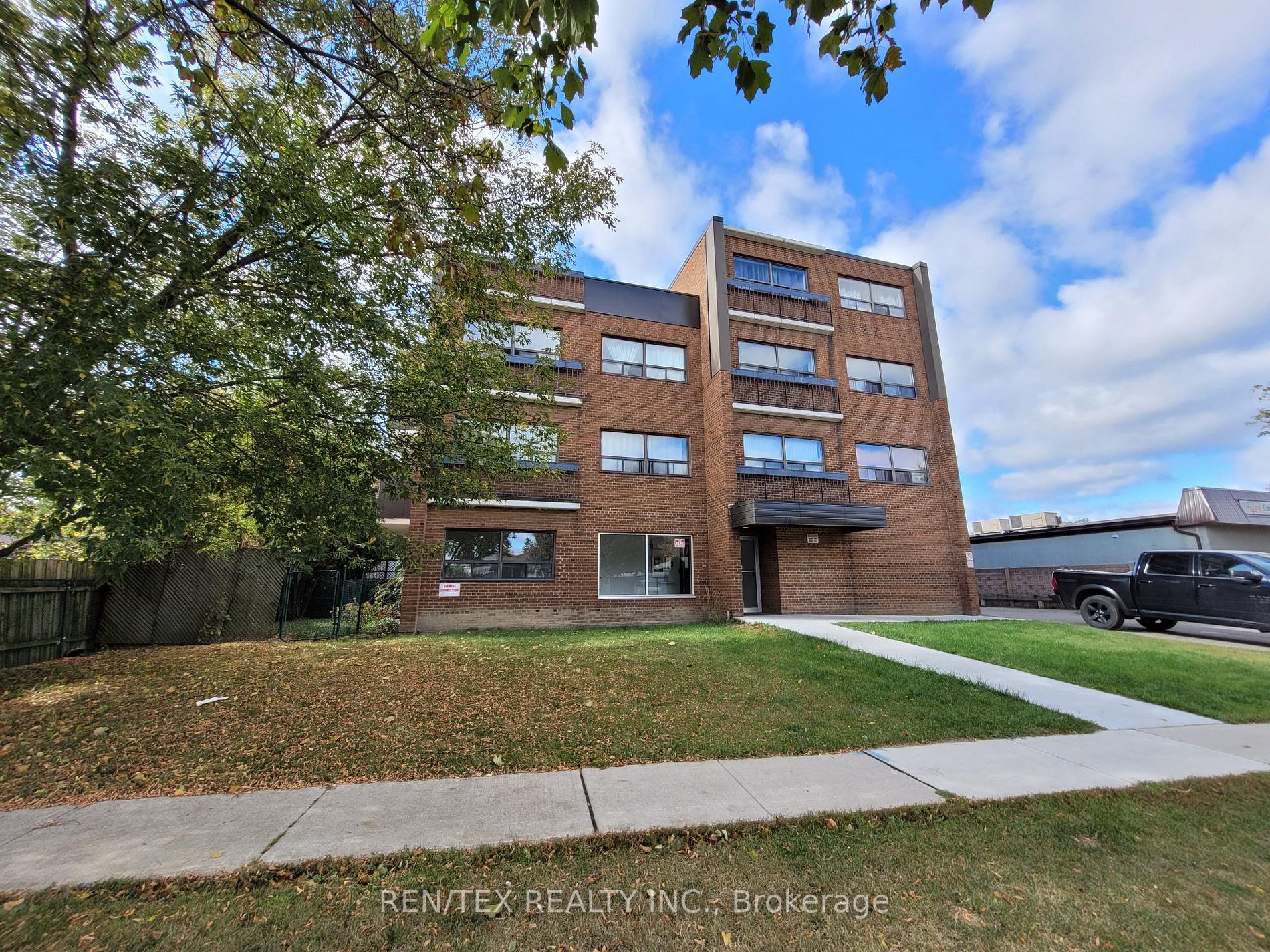 302 - 26 Sterne Ave, Brampton | Leased, W7222186 | Condos.ca