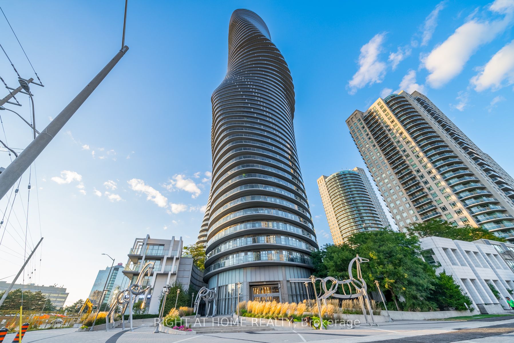 1404 - 60 Absolute Ave, Mississauga | Sold, W7246010 | Condos.ca