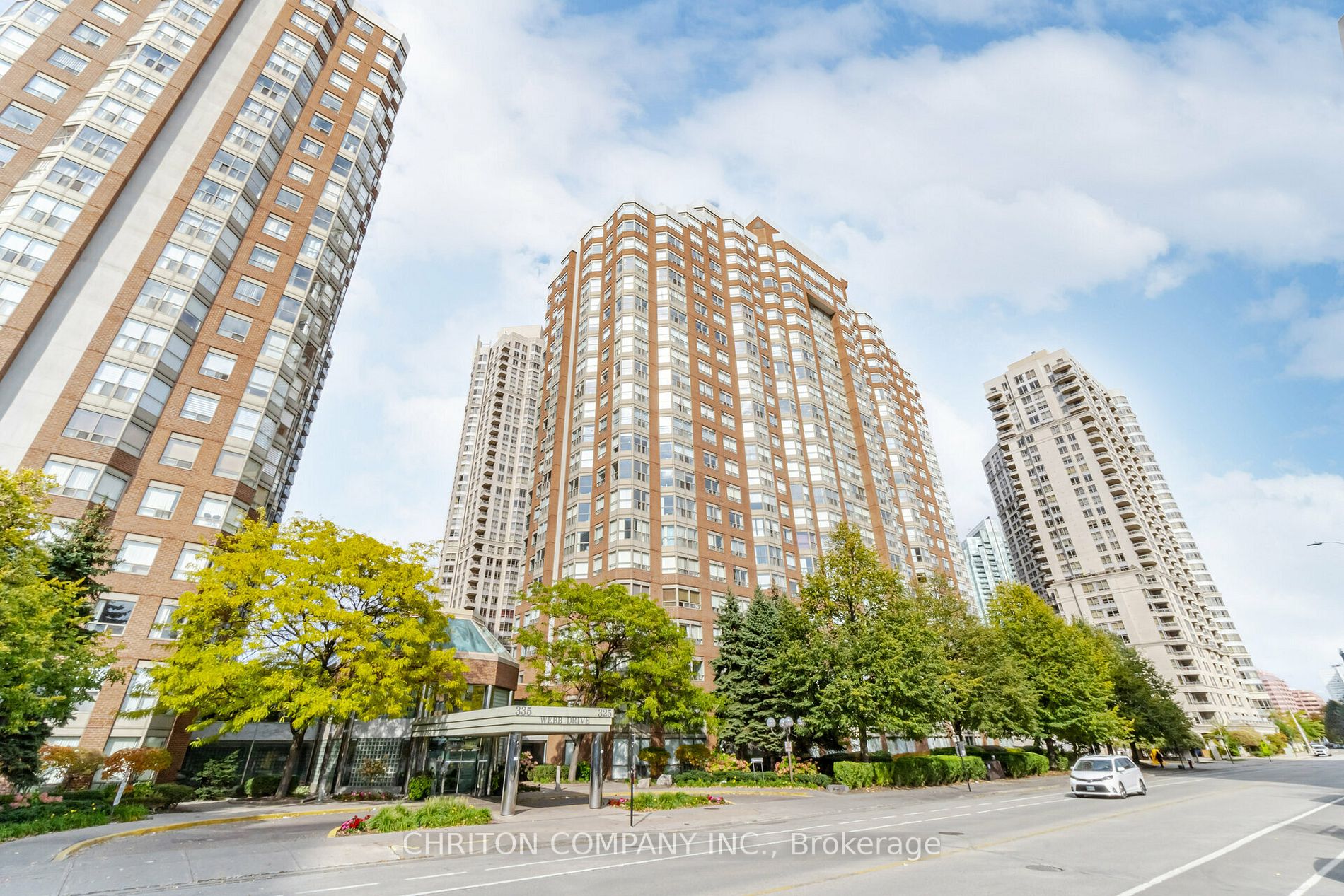 806 - 325 Webb Dr, Mississauga | Sold, W7253584 | Condos.ca