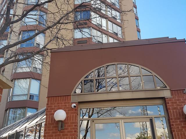 25 Fairview Rd W | The Fairmont Condos | 2 Condos for Sale & 1 Condo ...