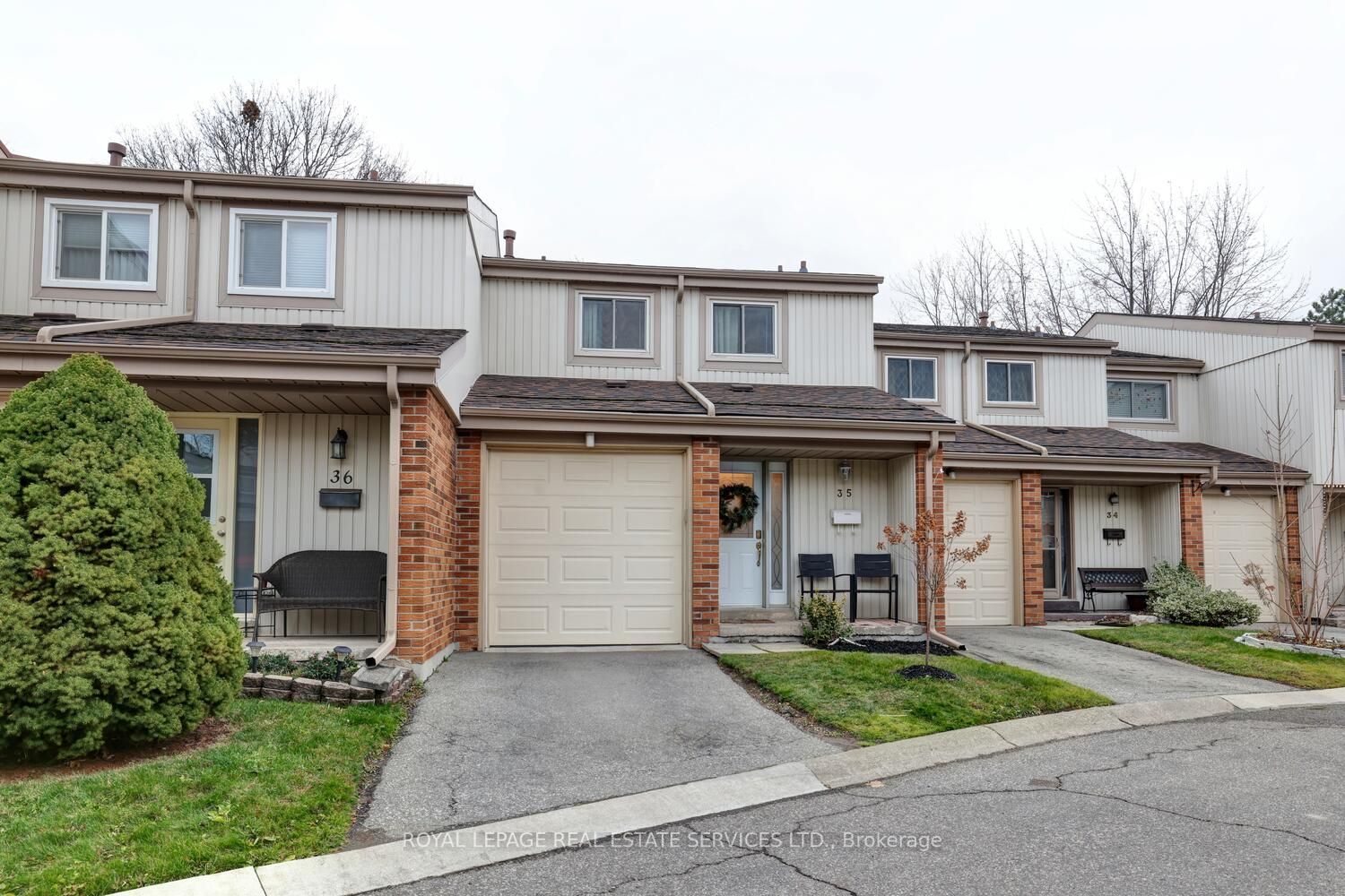 35 - 3339 Council Ring Rd, Mississauga | Sold, W7329738 | Condos.ca