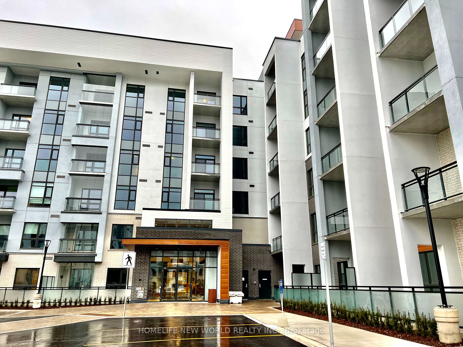 215 - 460 Gordon Krantz Ave S, Milton | Terminated, W7336450 | Condos.ca