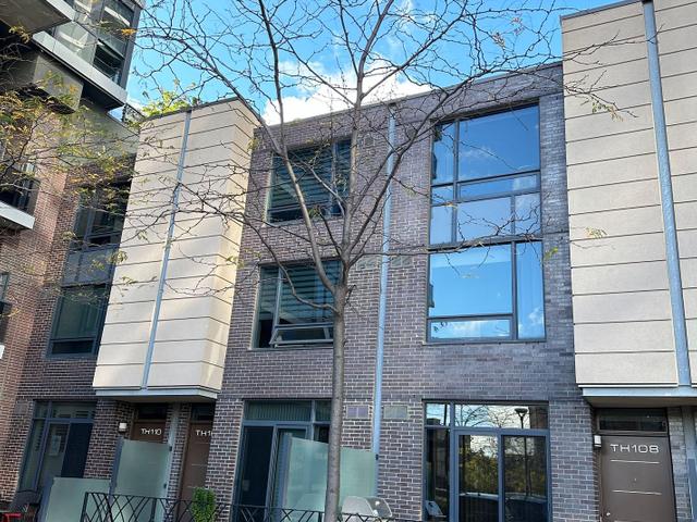 TH108 - 5 Valhalla Inn Rd E, Etobicoke | Leased, W7401692 | Condos.ca