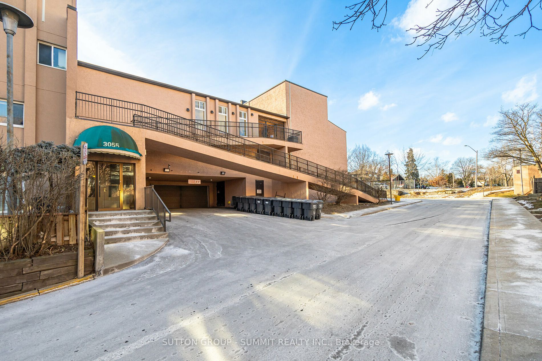 298 - 3055 Tomken Rd, Mississauga | Sold, W7405486 | Condos.ca