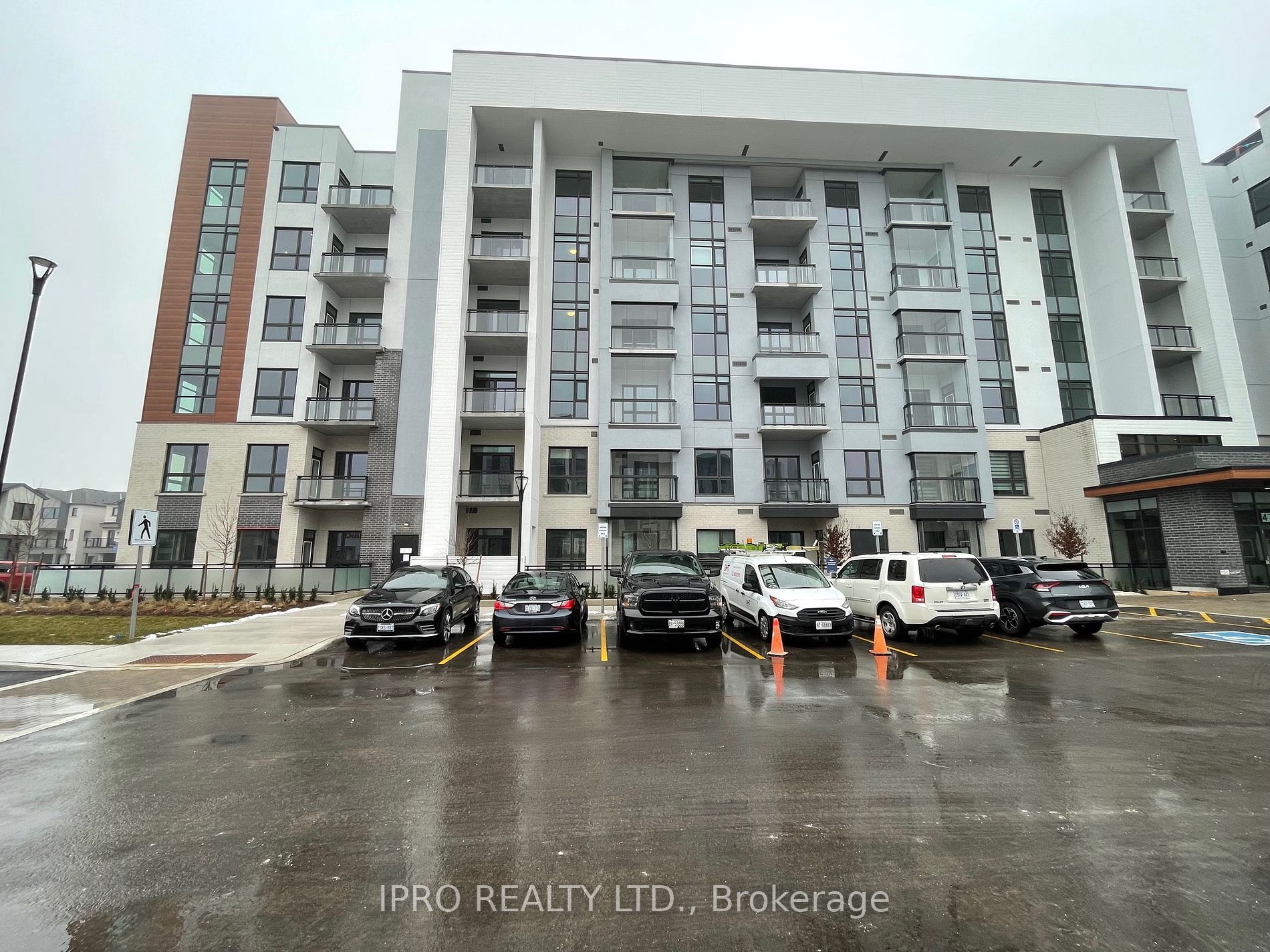 511 - 470 Gordon Krantz Ave, Milton | Leased, W8051916 | Condos.ca
