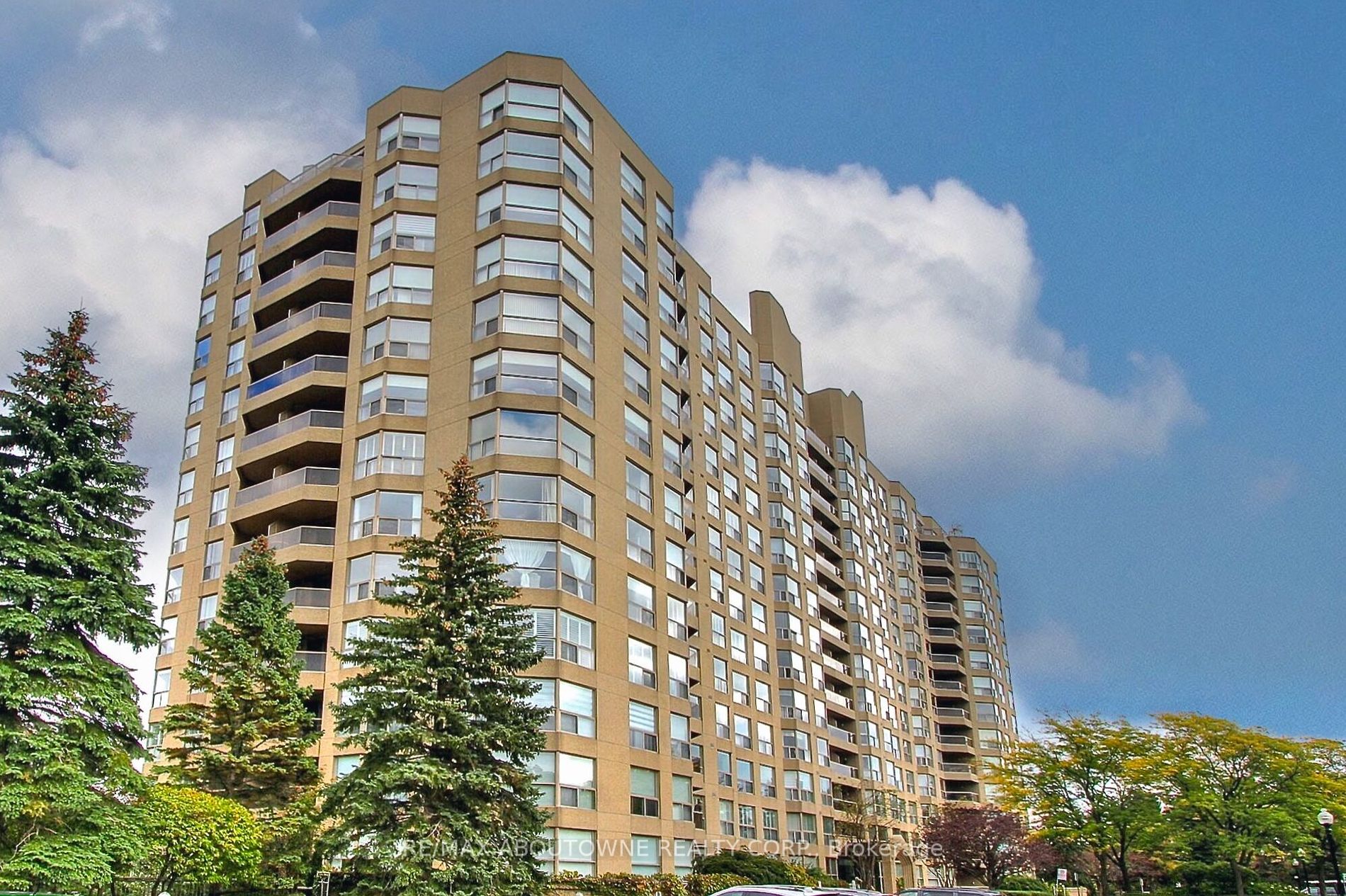 203 - 1800 The Collegeway, Mississauga | Sold, W8062862 | Condos.ca