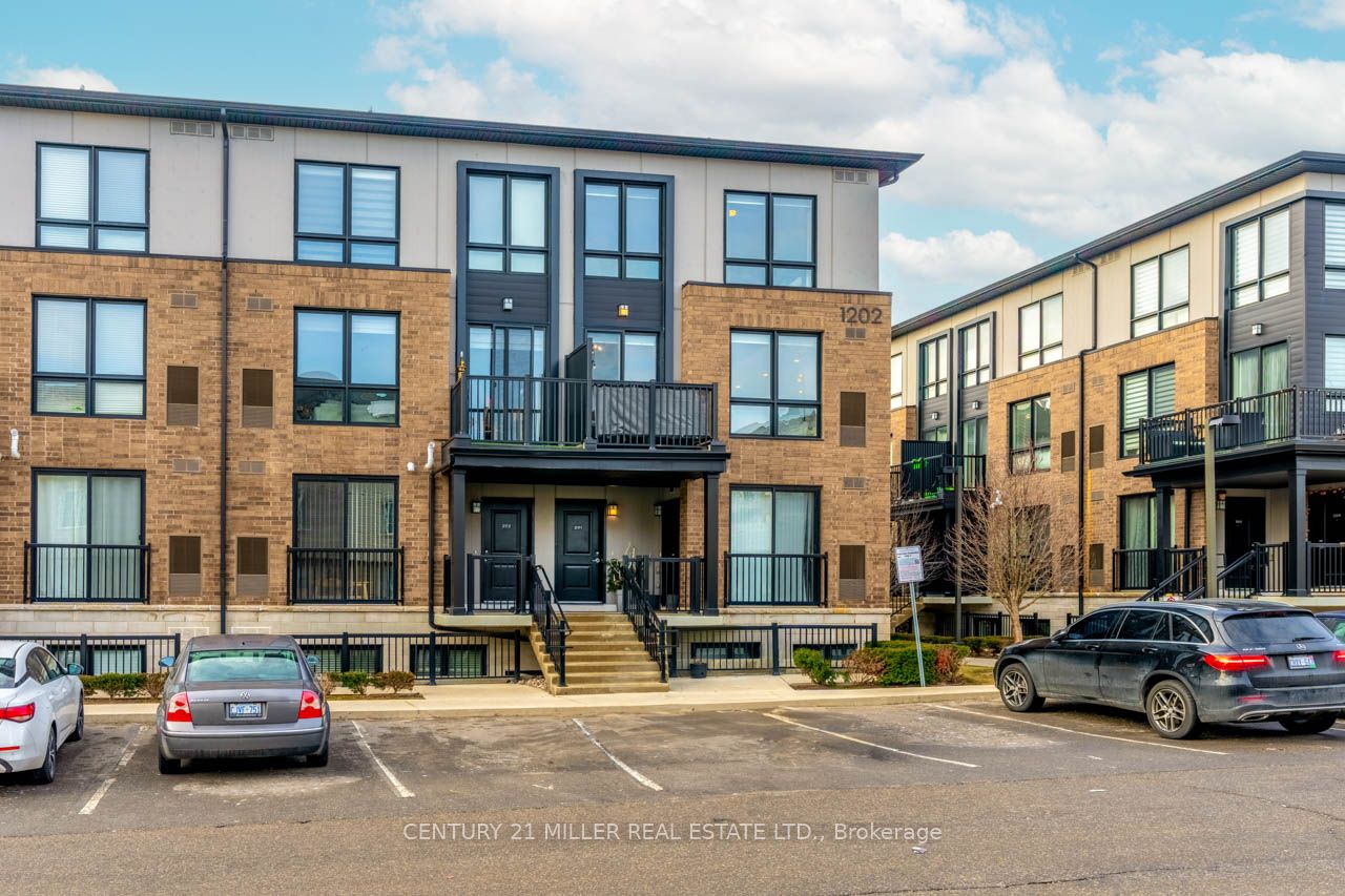 201 - 1202 Main St E, Milton | Sold, W8063762 | Condos.ca
