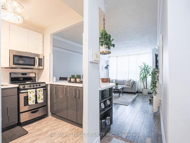 510 - 940 Caledonia Rd, North York | Sold, W8202932 | Condos.ca