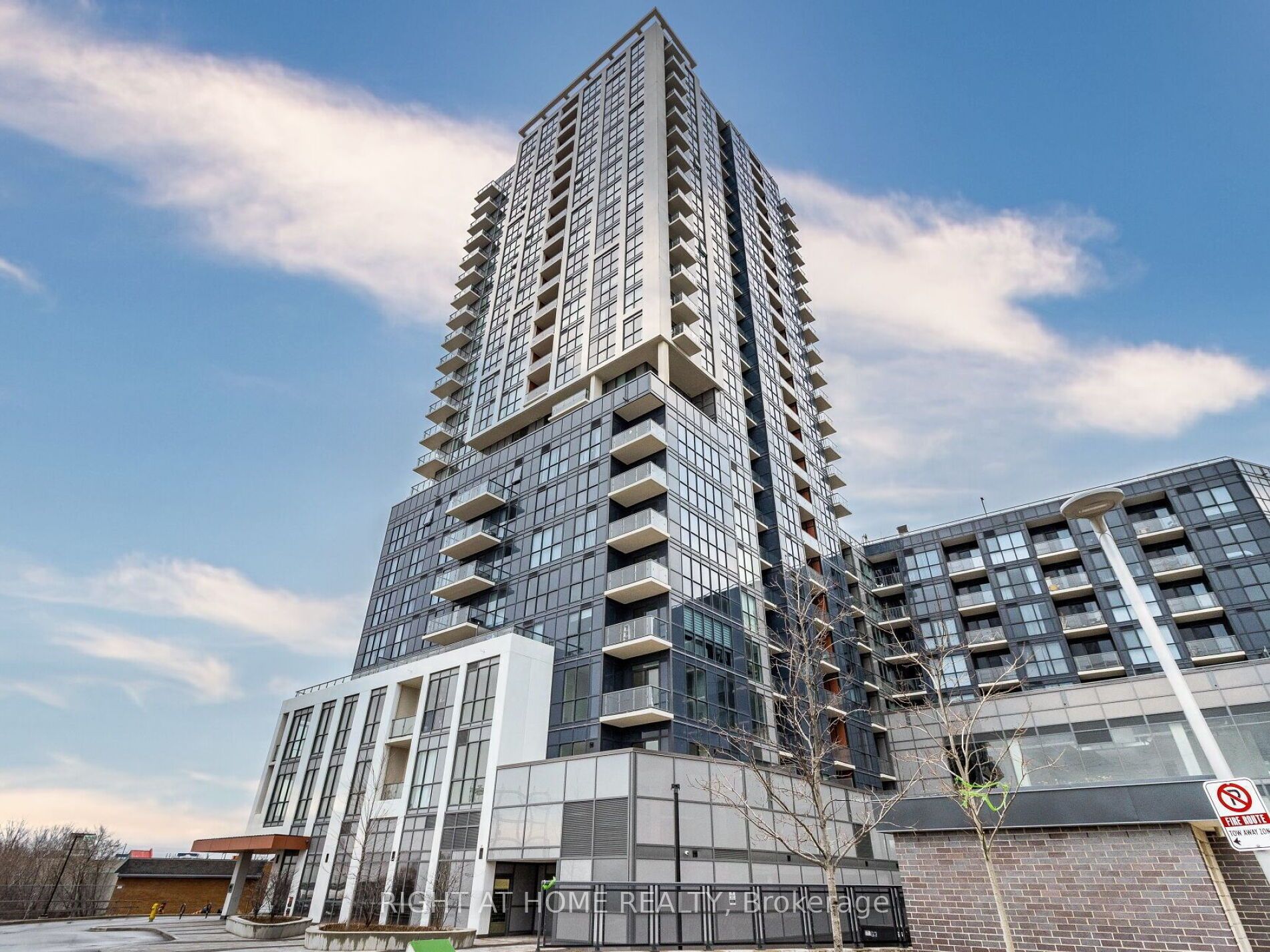 203 - 50 Thomas Riley Rd, Etobicoke | Expired, W8224038 | Condos.ca