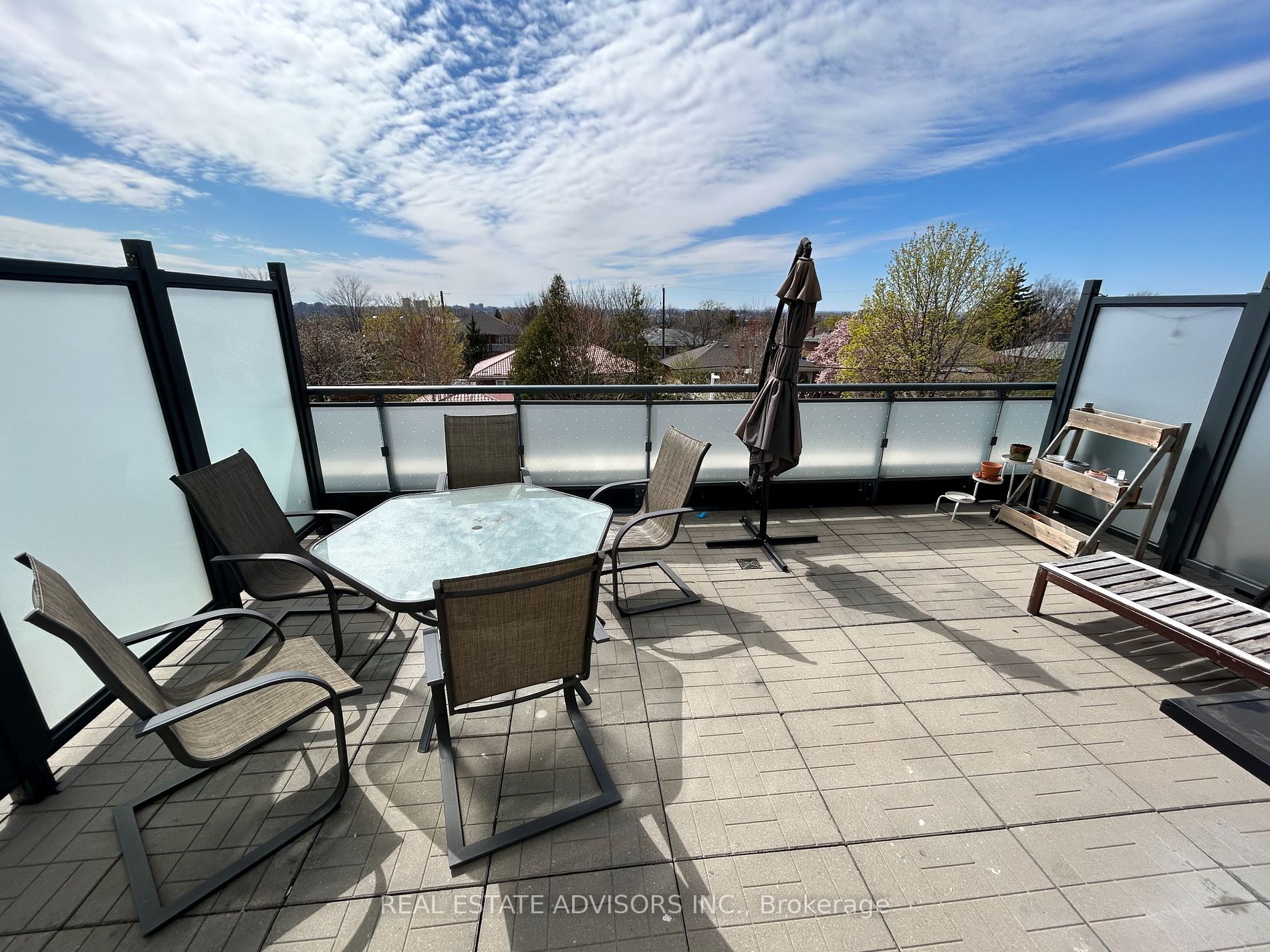 203 - 2522 KEELE St, Toronto | Sold, W8270956 | Condos.ca