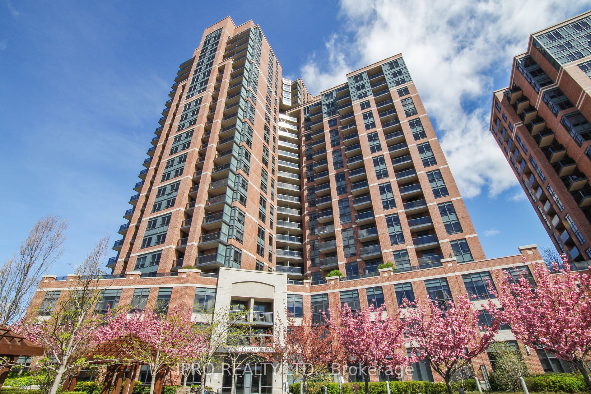 738 - 60 Heintzman St, Toronto | Terminated, W8303428 | Condos.ca