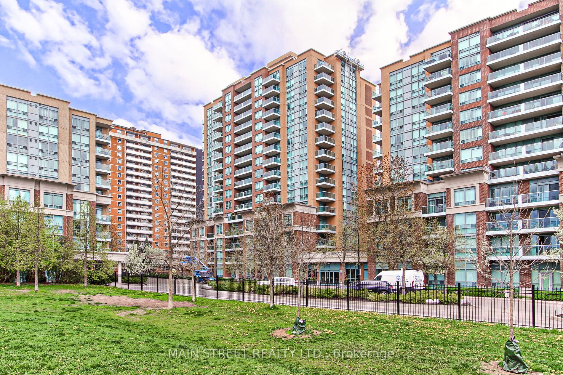 1402 - 15 Michael Power Pl, Etobicoke | Leased, W8319946 | Condos.ca