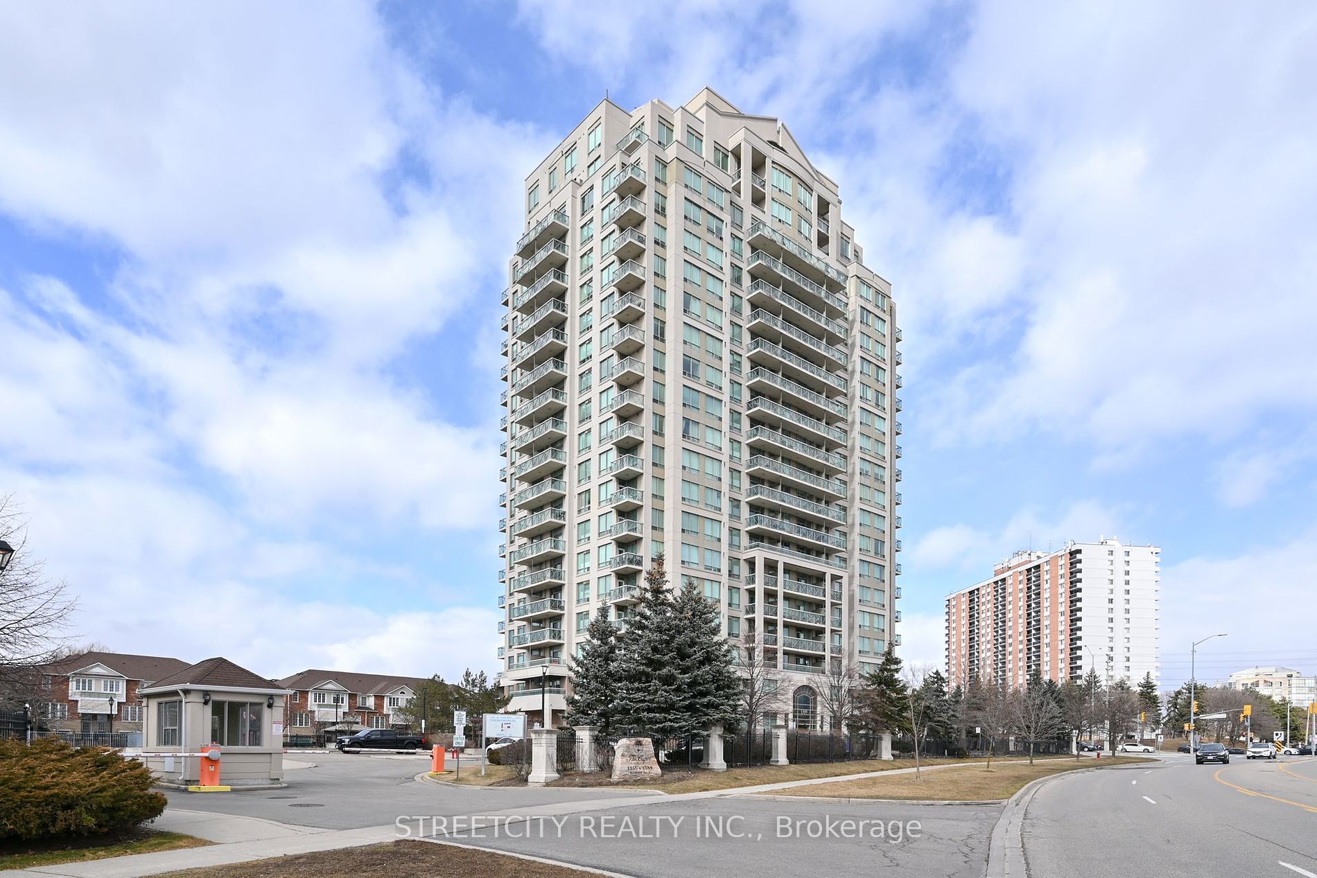 1506 - 1359 Rathburn Rd E, Mississauga | Sold, W8325872 | Condos.ca
