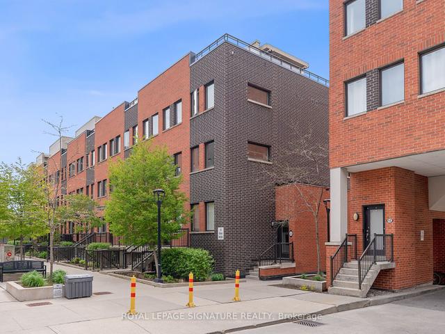 63 - 60 Winston Park Blvd, North York | Sold, W8336214 | Condos.ca