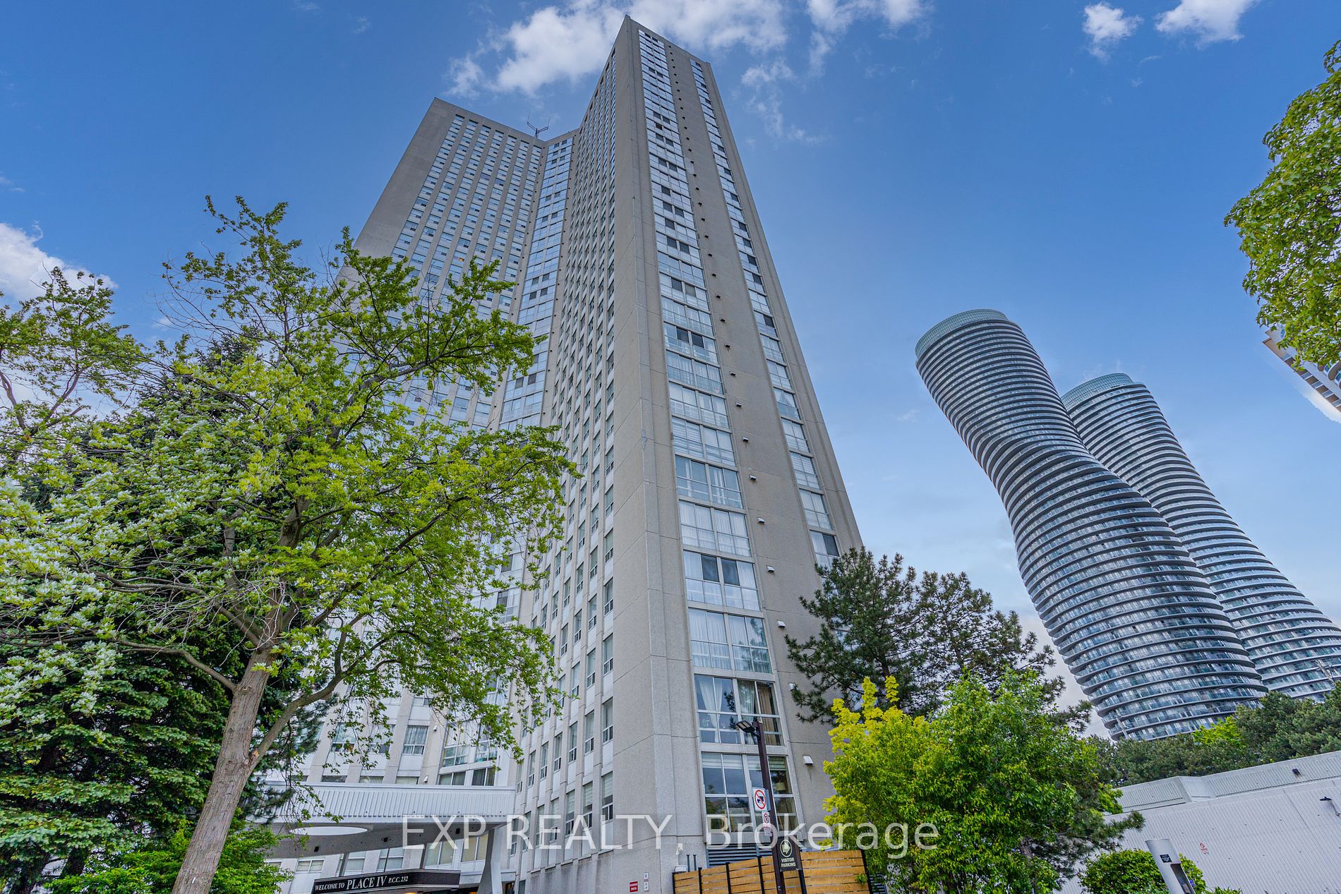 1406 - 3650 Kaneff Cres, Mississauga | Terminated, W8390306 | Condos.ca