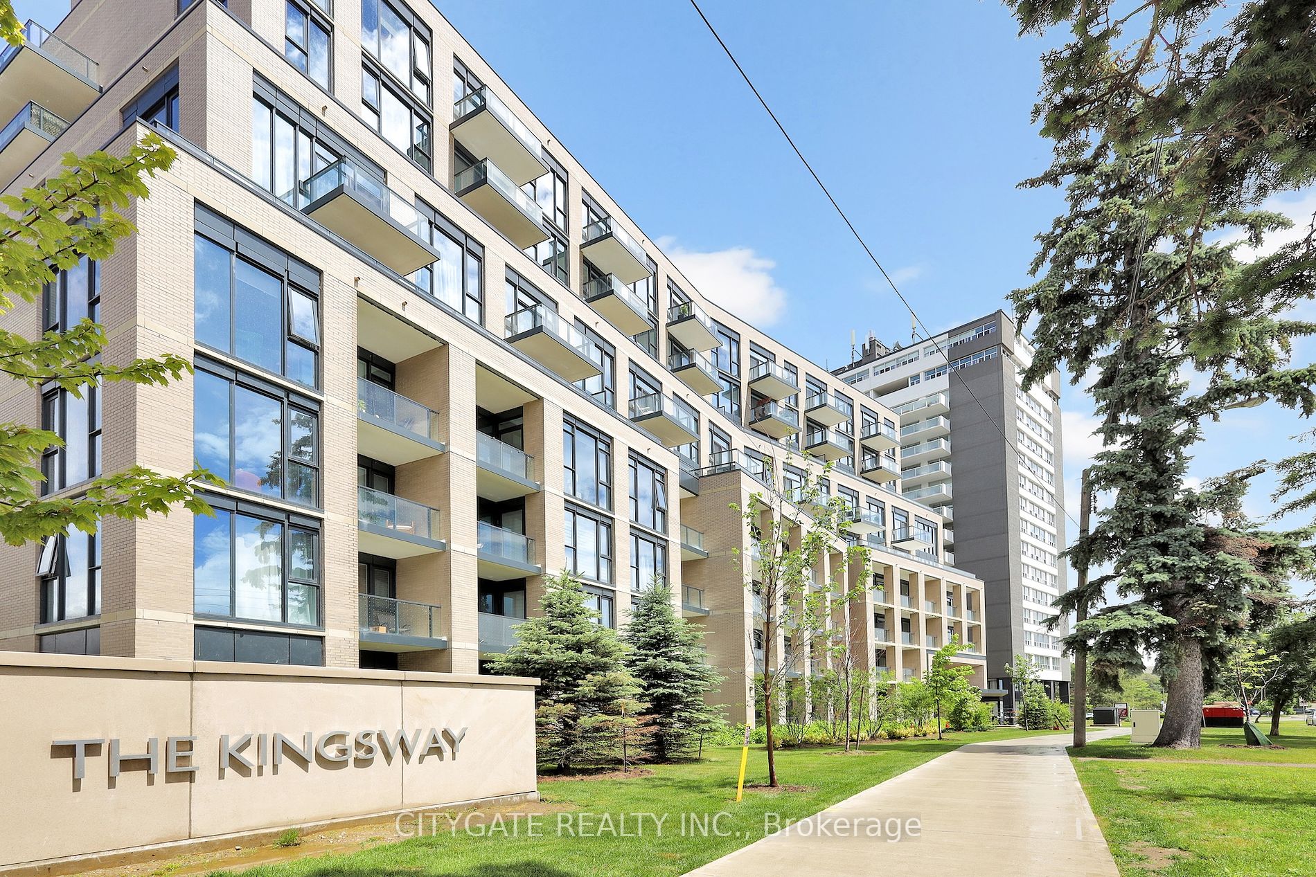 105 - 293 The Kingsway Way, Etobicoke | Sold, W8400356 | Condos.ca