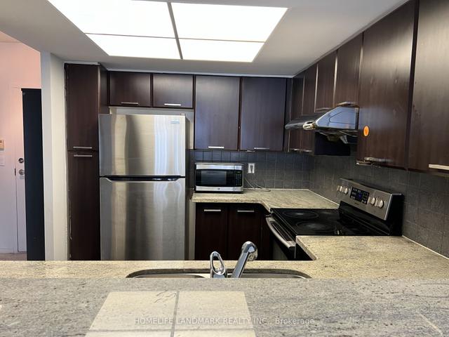 PH105 - 325 Webb Dr, Mississauga | Leased, W9042185 | Condos.ca