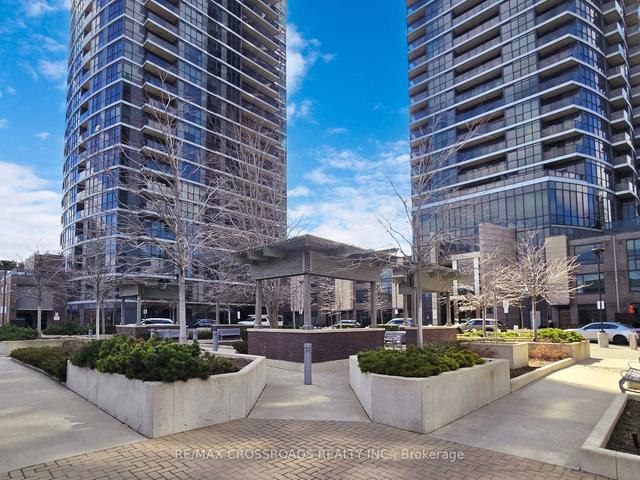 5 Valhalla Inn Rd | Thunderbird at One Valhalla Condos | 3 Condos for ...