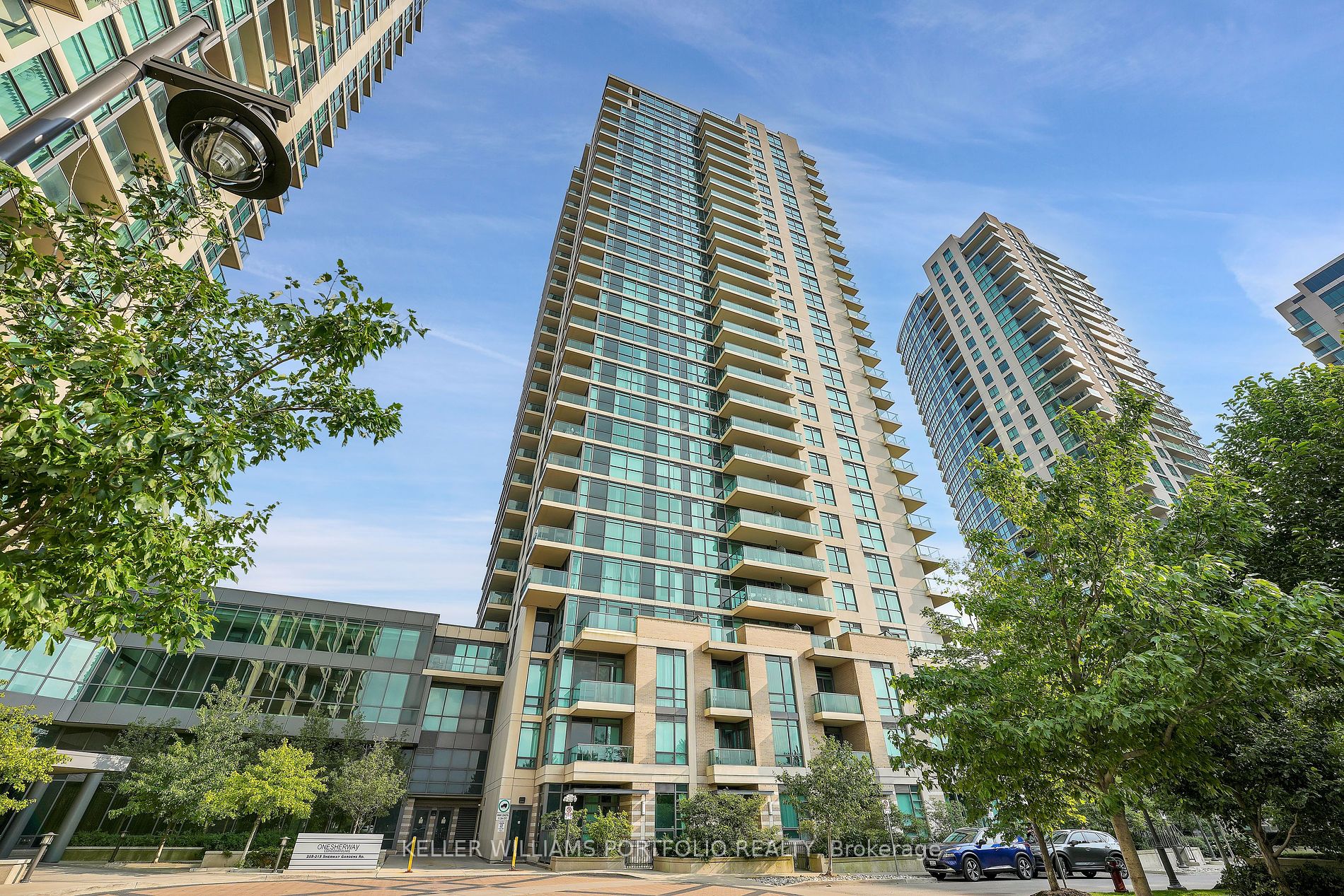 1102 - 215 Sherway Gardens Rd, Etobicoke | Leased, W9055125 | Condos.ca