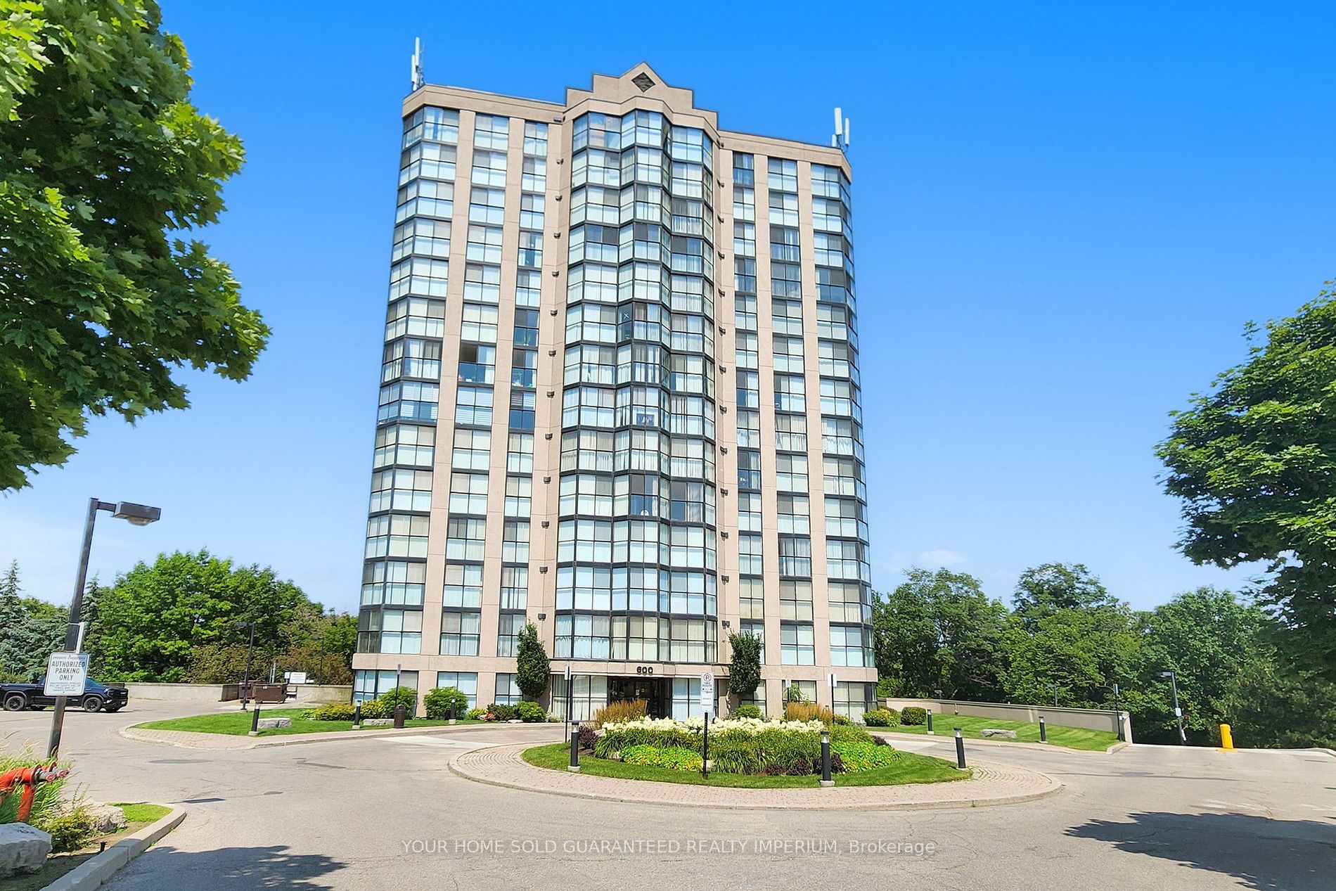 503 - 600 Rexdale Blvd, Etobicoke | For Sale @ $629,000 | Condos.ca