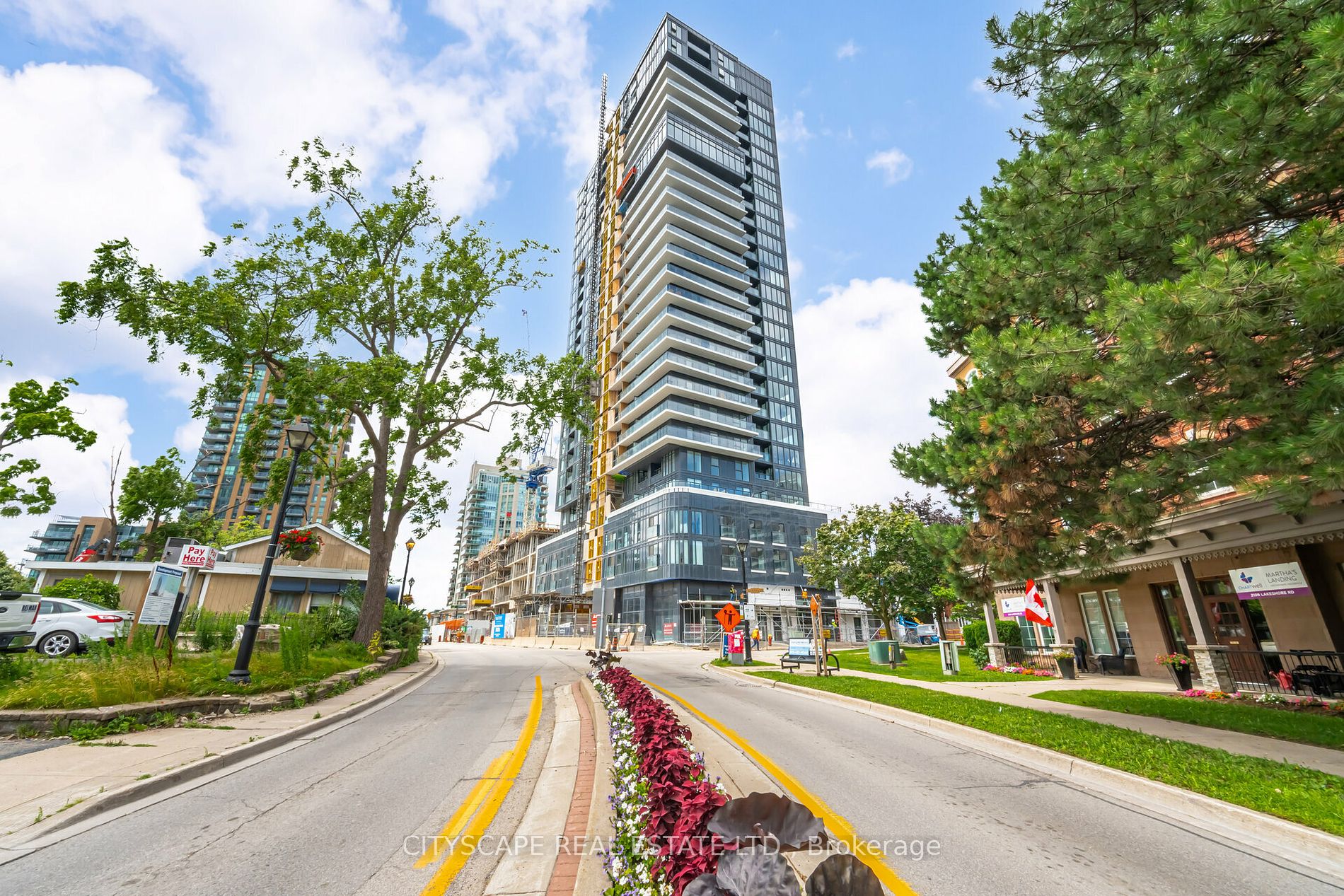 1907 - 370 Martha St S, Burlington | For Rent @ $4,500 | Condos.ca