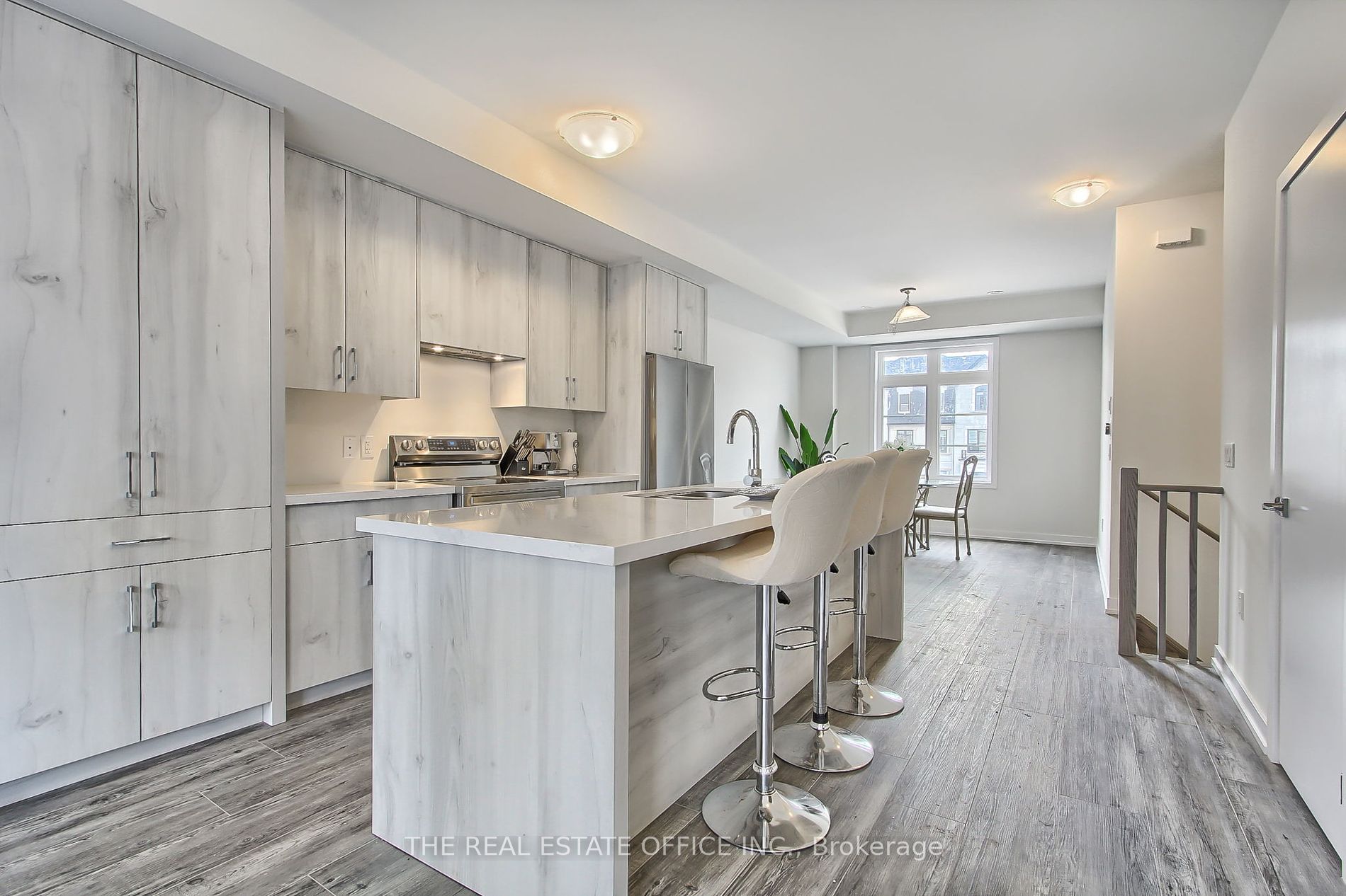 1340 William Halton Pkwy, Oakville | Suspended, W9353196 | Condos.ca