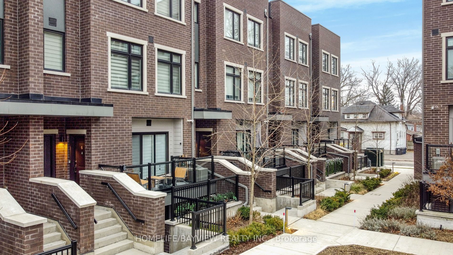 9 - 66 Long Branch Ave, Etobicoke | Sold, W9353434 | Condos.ca