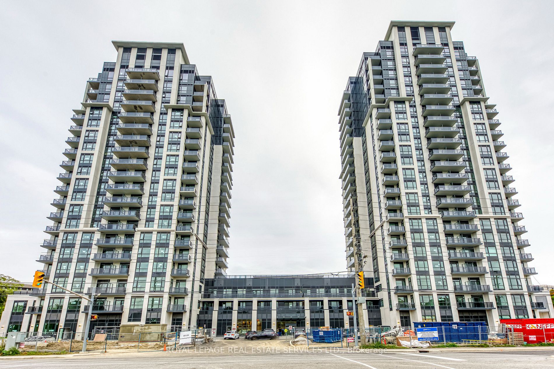 910W - 202 Burnhamthorpe Rd E, Mississauga | Terminated, W9381363 ...