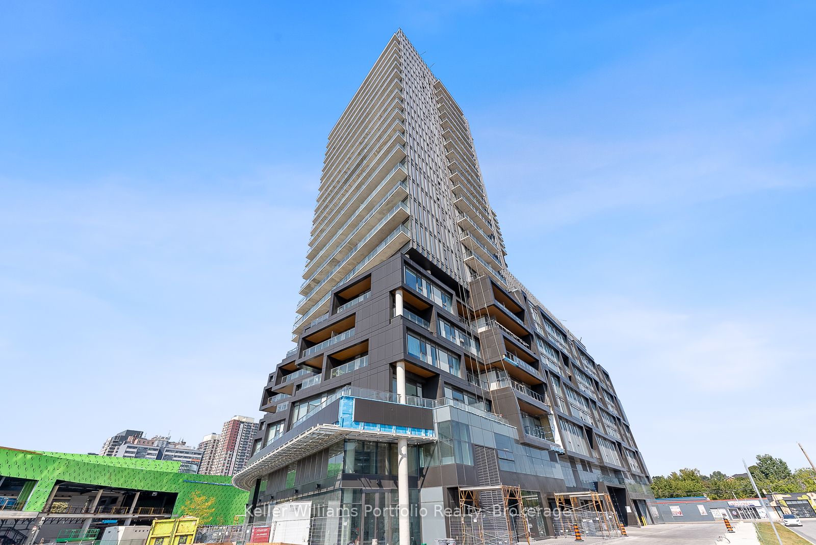 1001 - 10 Graphophone Grve, Toronto | For Rent @ $2,450 | Condos.ca