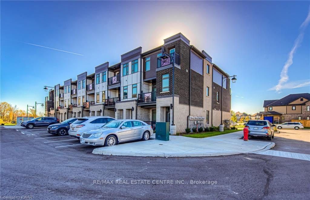 2D - 155 Thomas Slee Dr, Kitchener | For Rent @ $2,250 | Condos.ca