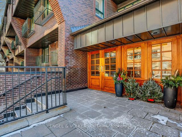 13 - 135 Springfield Rd, | Leased, X11921424 | Condos.ca